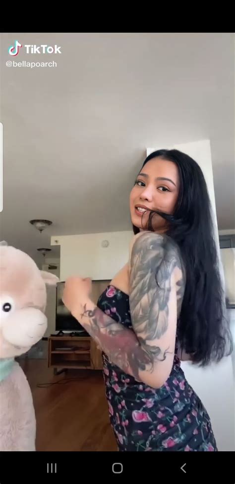 Pin By Starii On Bella Poarch Prity Girl Girl Cool Girl