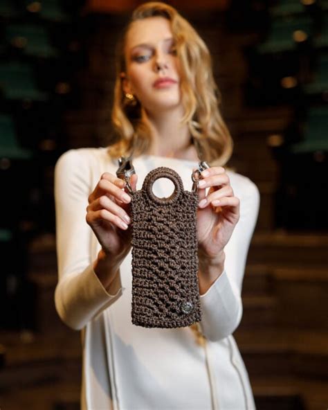 Keisi Bronze Crochet Phone Case Miss Polyplexi