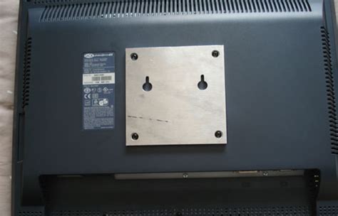 Building A DIY LCD Monitor Flush Wall Mounting Bracket