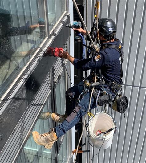 Cladding Removal Installation Be On Access