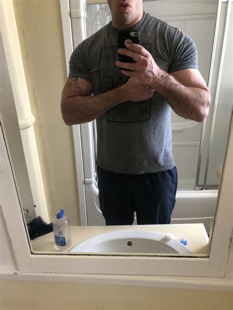 Does She Like Them Tall And Fit Scrolller