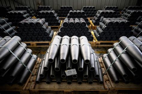 Germany Procures More Artillery Shells For Ukraine