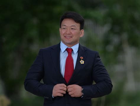 МҮОХ НЫ ЕРӨНХИЙЛӨГЧ Н ТҮВШИНБАЯРЫГ ҮҮРЭГТ АЖЛААС НЬ ТҮДГЭЛЗҮҮЛЭВ