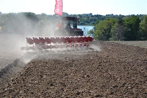 Mini Shallow Plough 5 13 Furrows Ovlac Uk