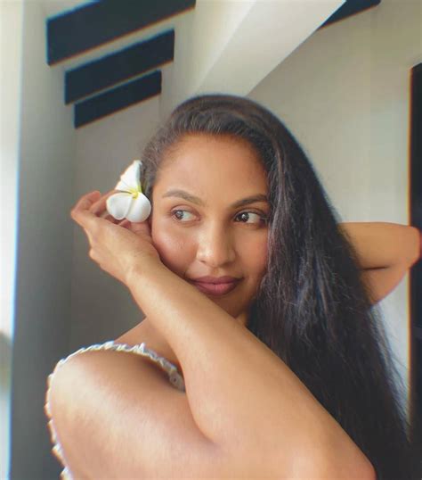 𝘓𝘒 𝘮𝘰𝘥𝘦𝘭 𝙯𝙤𝙣𝙚 𝘓𝘒 𝘮𝘰𝘥𝘦𝘭 𝙯𝙤𝙣𝙚 Added A New Photo