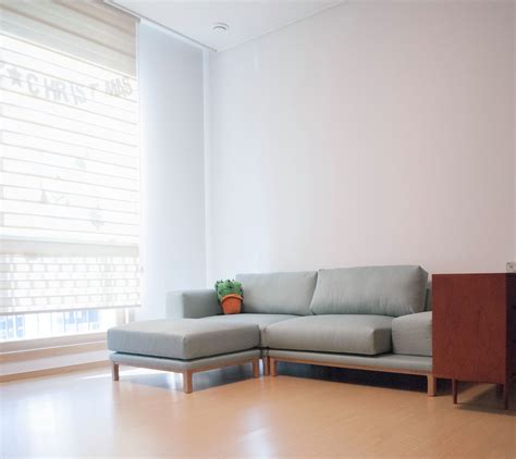 알로프 Alof 민트인 듯 아닌 듯 알로프의 그레이민트 Aw소파를 구매하신 고객님의 공간입니다