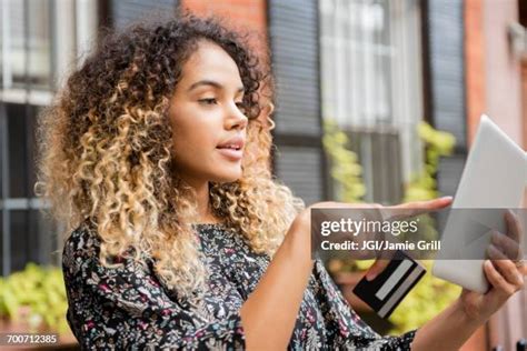 Invoicing Customer Photos And Premium High Res Pictures Getty Images