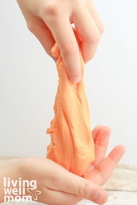 2 Ingredient Diy Silly Putty In Less Than 5 Minutes No Borax