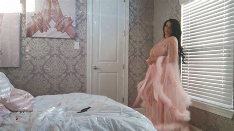 Katy Annxo