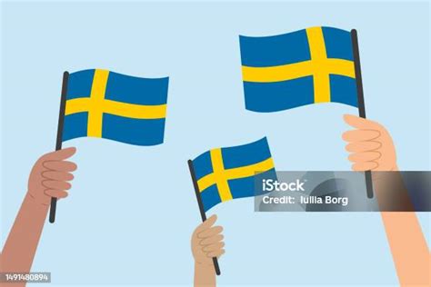 스웨덴의 국기를 들고 있는 다양한 손들 스웨덴 국기의 벡터 그림입니다 6월에 대한 스톡 벡터 아트 및 기타 이미지 6월 개념 개성 개념 Istock