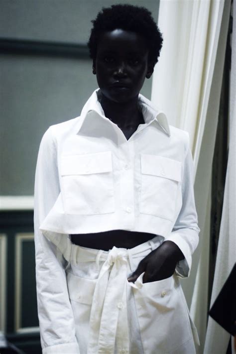 Модное сафари | Rosie assoulin, Women, Black is beautiful