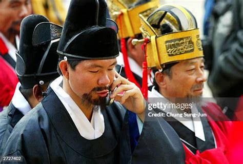 Emperor Gojong Of Korea Photos And Premium High Res Pictures Getty Images