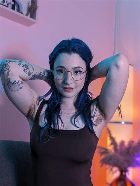 My pits are so sexy, would you fuck them? : r/armpitfetish