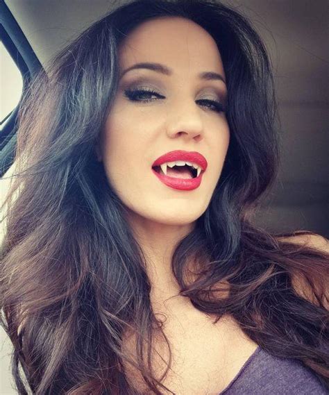 Vampire Fangs R Vampirefangs Vampire Fangs R Vampirefangs