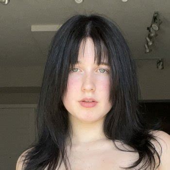 Alana Rose Bio Read About Her Profile At FreeOnes