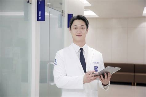 전립선비대증 하루 평균 3700명 병원 찾는다 홀렙수술 특징과 체크포인트