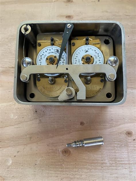 Lock Timer From A Huge Safe Rmachinists