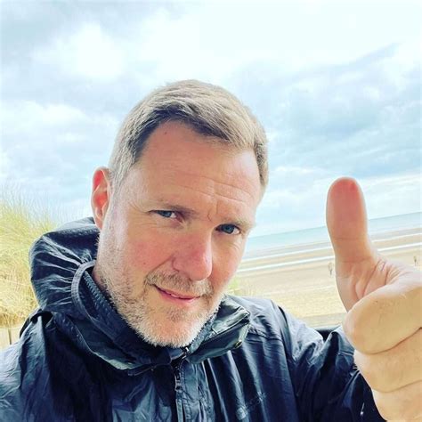 Who Is Simon Squibb Biography 1 Strong Businessman Investor Net Worth Height Weight