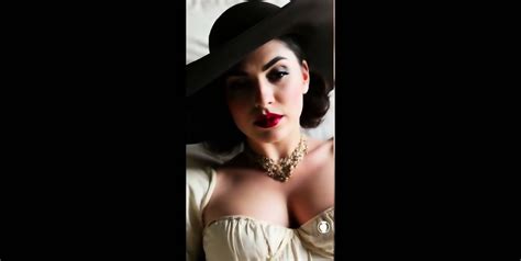 Сosplay Resident Evil Lady Dimitrescu The Naughty Milf With The Big Ass