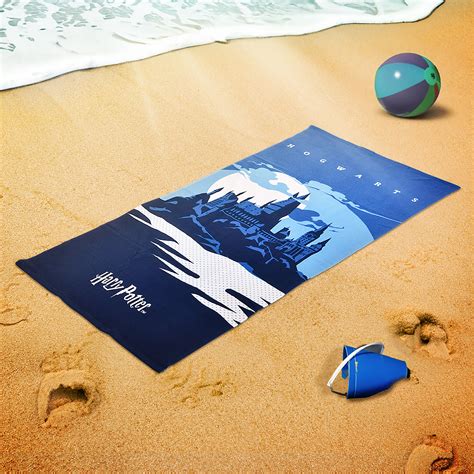 Harry Potter Hogwarts Castle Bath Towel Elbenwald