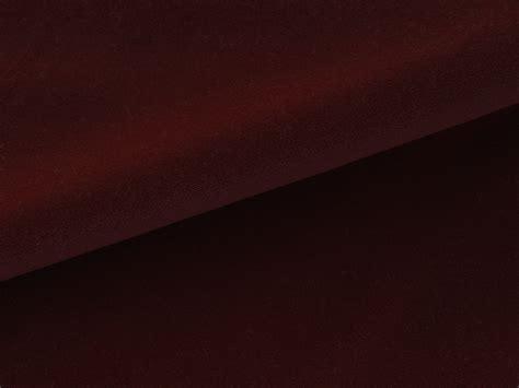 Legend Ruby Holly Hunt