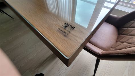 영등포구 신길동 보라매sk뷰 아파트 식탁 강화유리 제작 납품