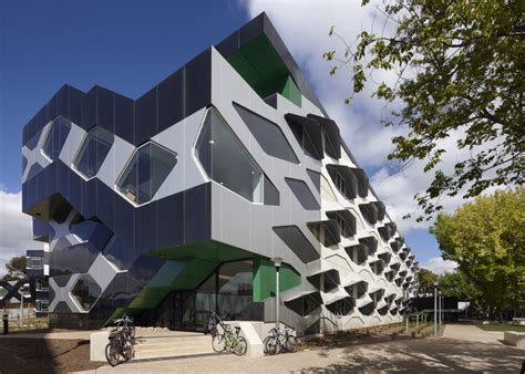 Biosciences Research Building By Lyons