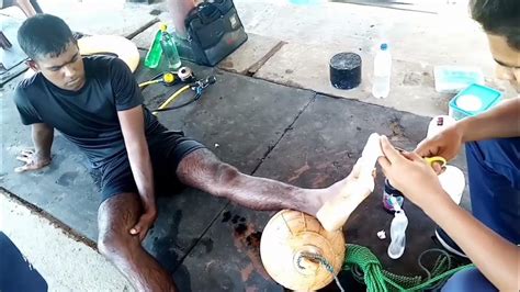 මුහුද යට ඔන ගෙමක් ගහන පුහුණු වන කොල්ලො Youtube