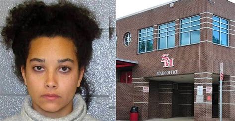 26കാരിയായ അധ്യാപികയുമായി കാറിനുള്ളിൽ ലൈംഗിക ബന്ധത്തിലേർപ്പെട്ട് മക