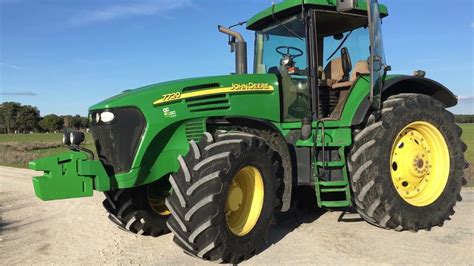 John Deere 7720
