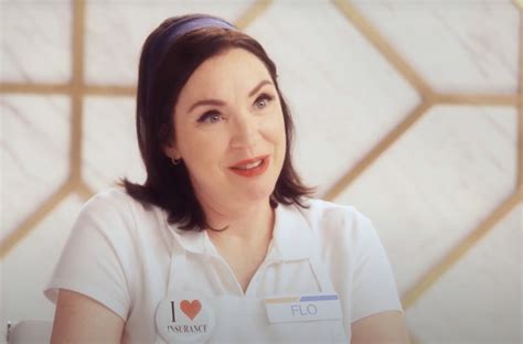 Heres Stephanie Courtneys Net Worth Aka Flo From Progressive