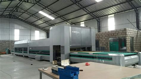 Heat Treatment Bending Glass Tempering Machine For Bathroom Glass