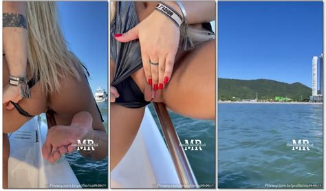 Mari Reis Mostrando A Buceta Em Publico No Barco Cnnamador
