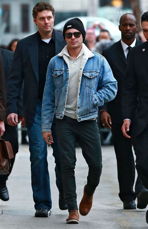 The 33 Most Important Things Zac Efrons Arms Did In 2014 Winter