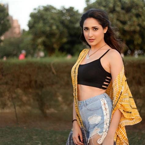 Pragya Jaiswal Cute Pics