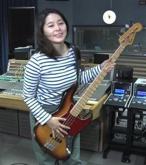 Yuki Bigger Breast Big Boobs Music Instruments Guitar Lady