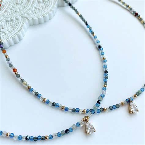 Чокеры из натуральных камней