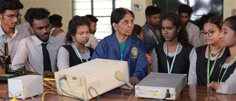 Physics Lab Mary Matha College Of Arts And Science Co Education Periyakulam