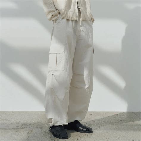 코튼 나일론 파라슈트 팬츠 크림 감도 깊은 취향 셀렉트샵 29cm