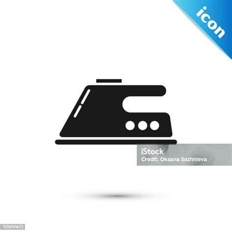 흰색 배경에 격리 된 검은 색 전기 철 아이콘입니다 스팀 다리미 벡터 일러스트레이션 가사 집안일에 대한 스톡 벡터 아트 및 기타 이미지 가사 집안일 가정 생활 다리미