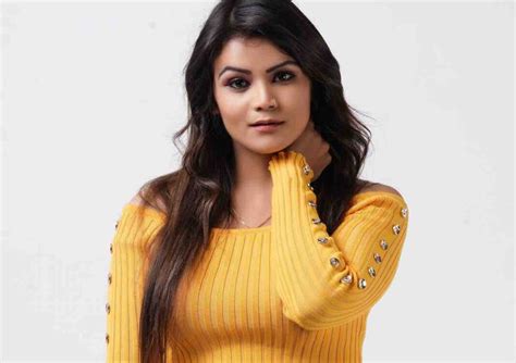 Leena Singh Age Bio Web Series Photos Instagram Family