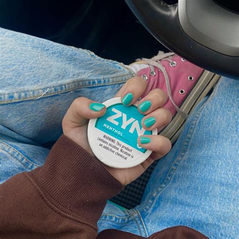 Unexpected Matching Makes My Day Every Time💚💙 Rredditlaqueristas