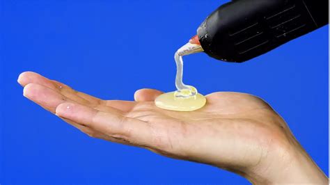 12 AWESOME GLUE GUN HACKS YouTube