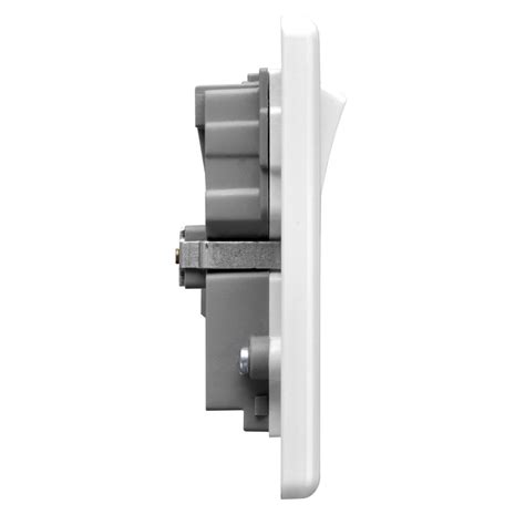 BG 13A Low Profile SP A C Type USB Switched Socket 2 Gang 2 USB 4 1A Toolstation