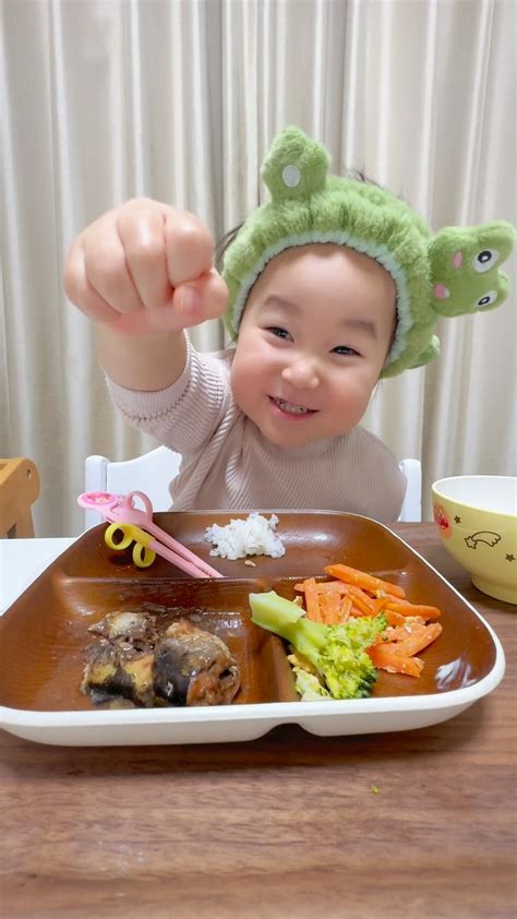 ゆりえ 3姉妹ママ 昨日の続きにこんな動画があったw かこちゃんの怒ってる時の顔がツボww 喧嘩の内容はよく分からんかったのでボツw 🤣