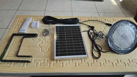 بارق چراغ سوله ای خورشیدی 100 وات پنل جدا