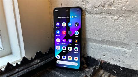 solana saga review the web3 smartphone has arrived decrypt