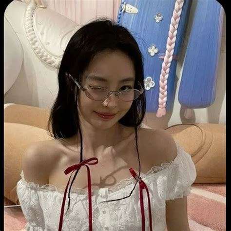 Jennie S Ruby Youtube