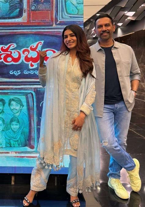 Samantha Shares New Photos With Rumoured Partner Raj Nidimoru Telugu