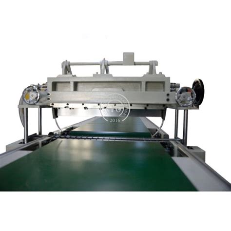 Mirror High Gloss Effect Substrate Surface Processing Spot Uv Coating